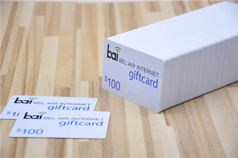 Custom Plastic Gift Cards - MyzonePrinting powered by printprint.ca